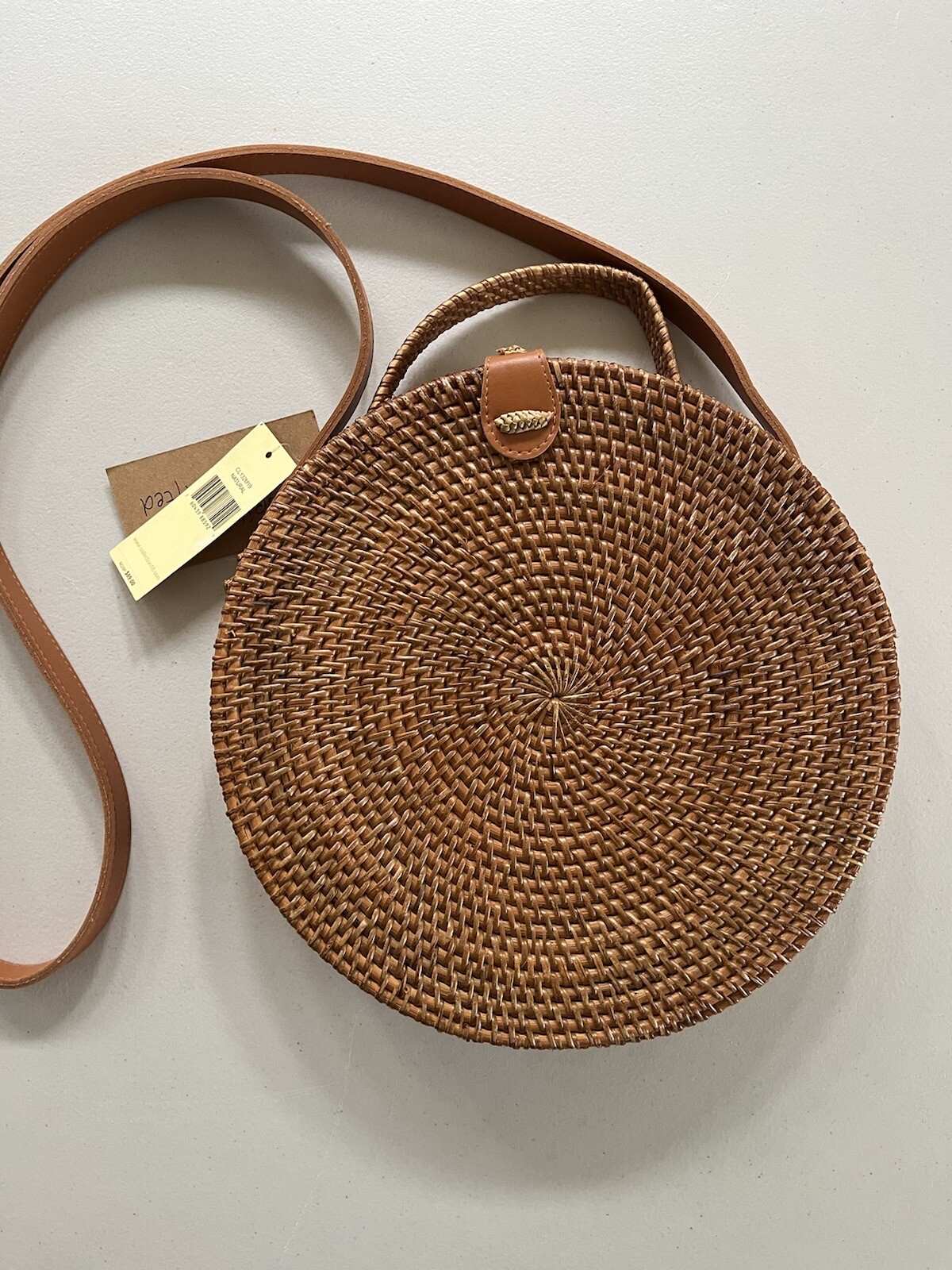 Collection Eighteen Womens Bamboo Circle Hand Crafted Shoulder Purse ...