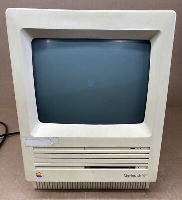 Apple Macintosh SE Model M5011 With Power Cord Vintage Powers Up, Good ...