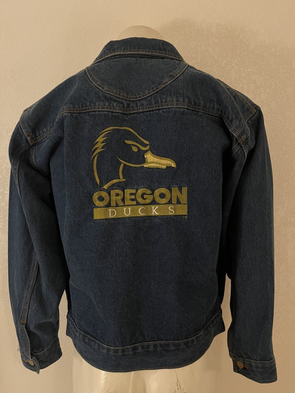 COLLEGE SPIRIT “UNIVERSITY OF OREGON” JEAN JACKET. MEDIUM. NICE. 🔥 | eBay