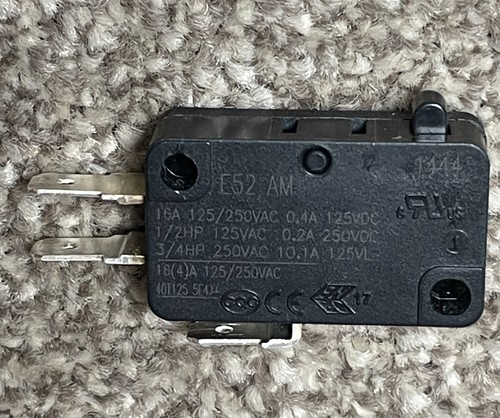 E52 AM 1444 NC micro switch Normally closed 3 Pin / Terminal TONELUCK ...