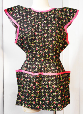 Vintage Mid-Century Full Smock style Apron - black with pink roses and ...