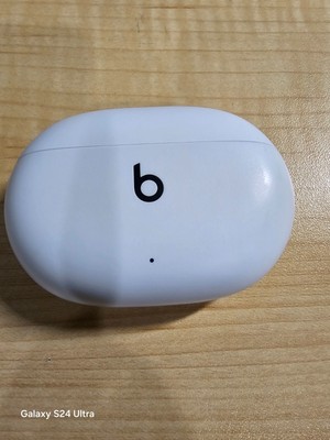 Beats Studio Buds Totally Wireless Noise Cancelling Earbuds - white | eBay