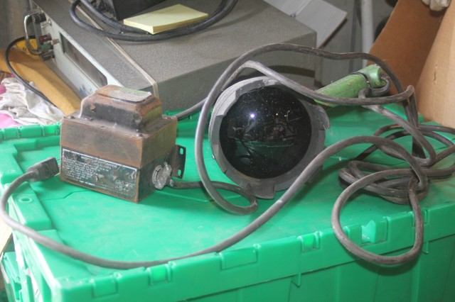 Magnaflux Zb-100f Magnetic Particle Inspection Blacklight Flaw Detector ...