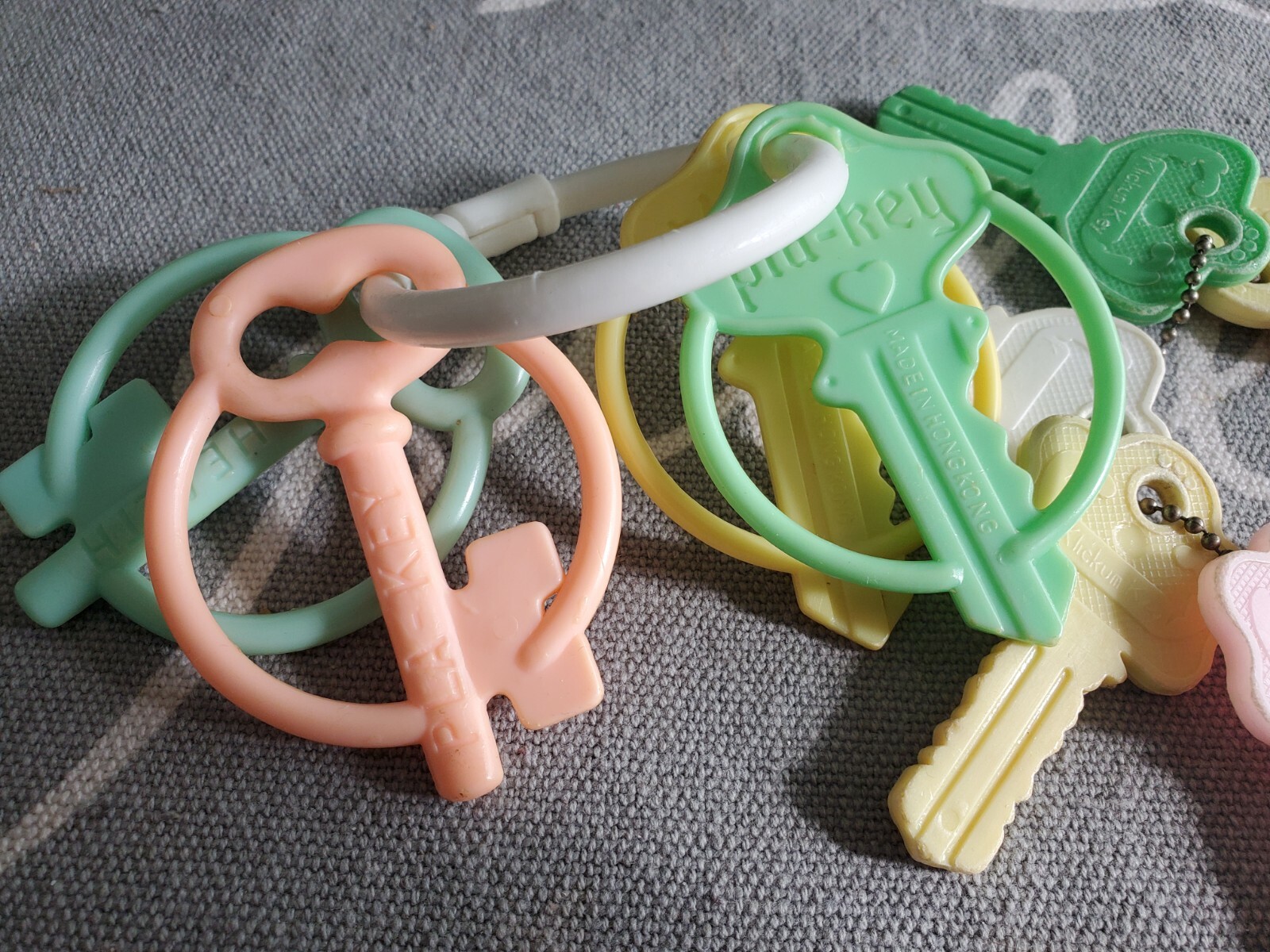 Vintage Pla-key & Klickum Key Plastic Baby Keys 2 Sets | eBay
