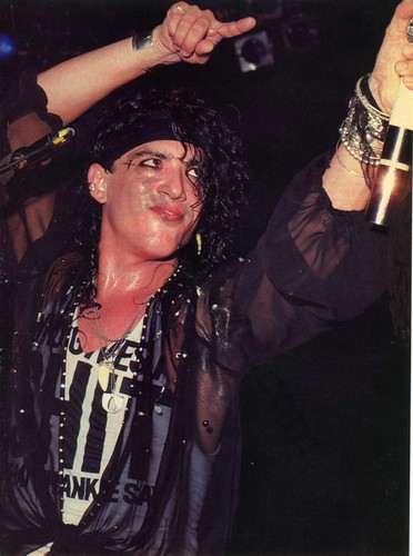 1985 Stephen Pearcy Ratt Lead Singer PHOTO PAGE 2 pc 2 photos (2356) | eBay