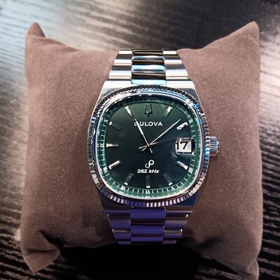 Bulova Super Seville Green Dial Fluted Bezel Precisionist 38mm Watch ...