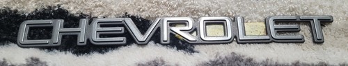 99-06 CHEVROLET Script Emblem Tahoe Suburban Silverado Tailgate Trunk ...