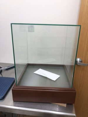 Display Cases - Used Glass Display Cases