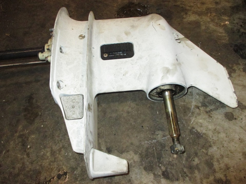 Johnson 25hp 2 stroke outboard long shaft lower unit | eBay