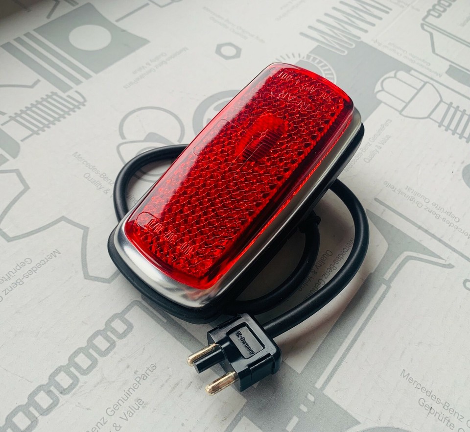 /953 / Orig. Mercedes-Benz Side Spotlights Red Lens Left W108 W109 W114 ...