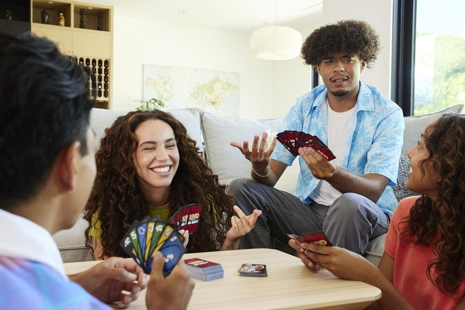 UNO Show ’Em No Mercy Card Game – Extra Cards, Tough Rules, Family ...