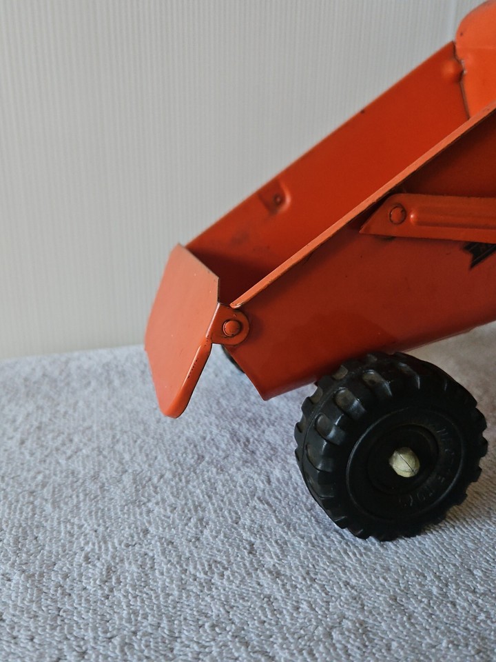 Vintage Orange Pressed Steel Wyandotte Rocker Dump Earth Mover | eBay