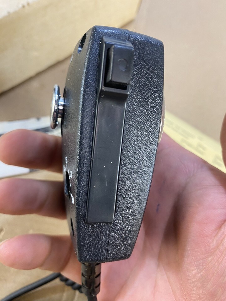 ASTATIC D104-M6B "BLACK LABEL” GENUINE CB HAND MIC RARE NEW W/BOX ...