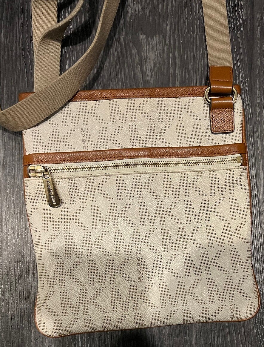 MICHAEL KORS signature MK pattern In beige Jaquard Fa… - Gem