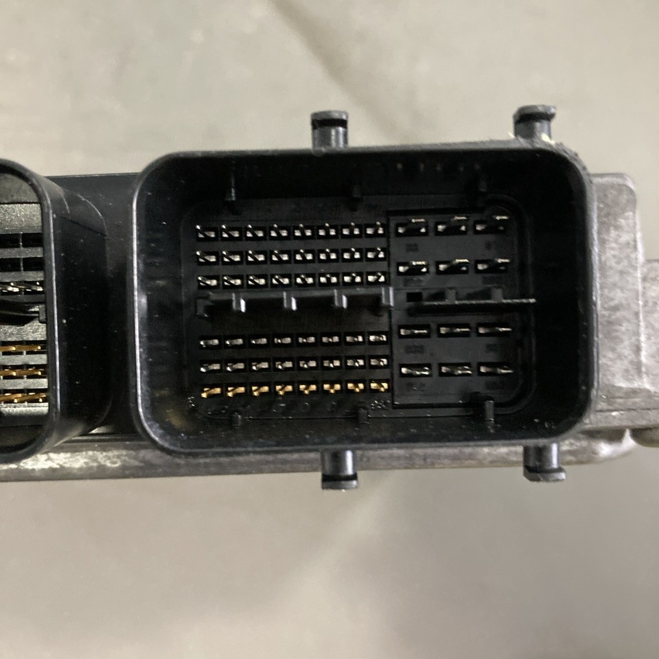 2009–2010 Toyota Corolla 1.8L ECU/ECM 89661-02F52 | eBay