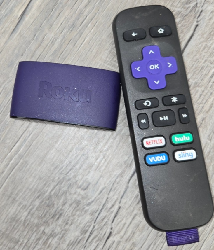 Roku Express HD Streaming Media Player - Model 3930X - Device and ...