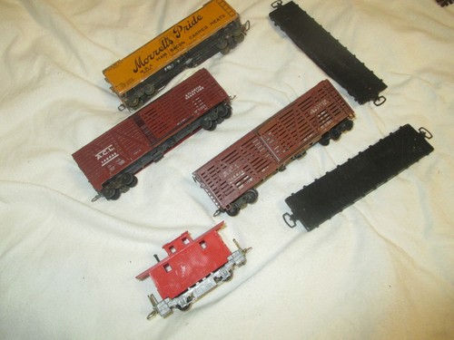 HO Scale Freight Cars with Loop & Hook Couplers for Kitbashing Good ...