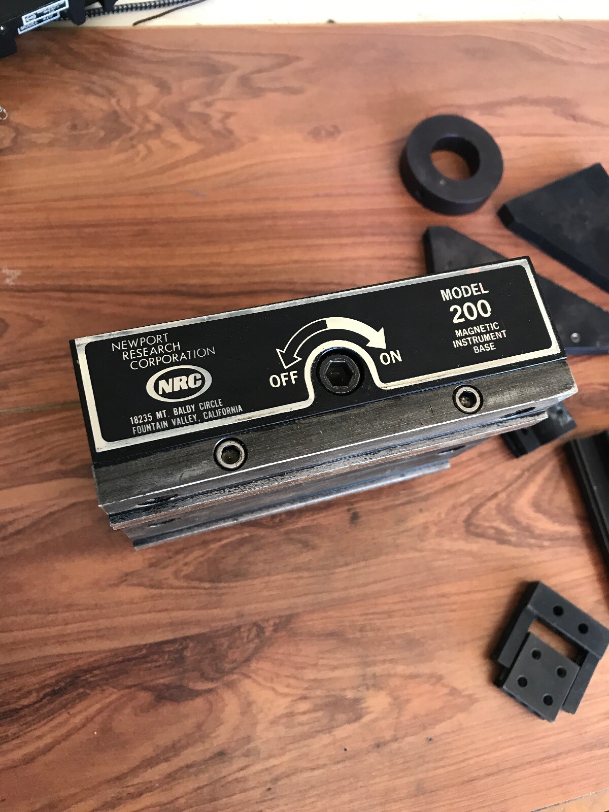 Newport Research Corp NRC Model 200 Magnetic Instrument Base Plus Some ...