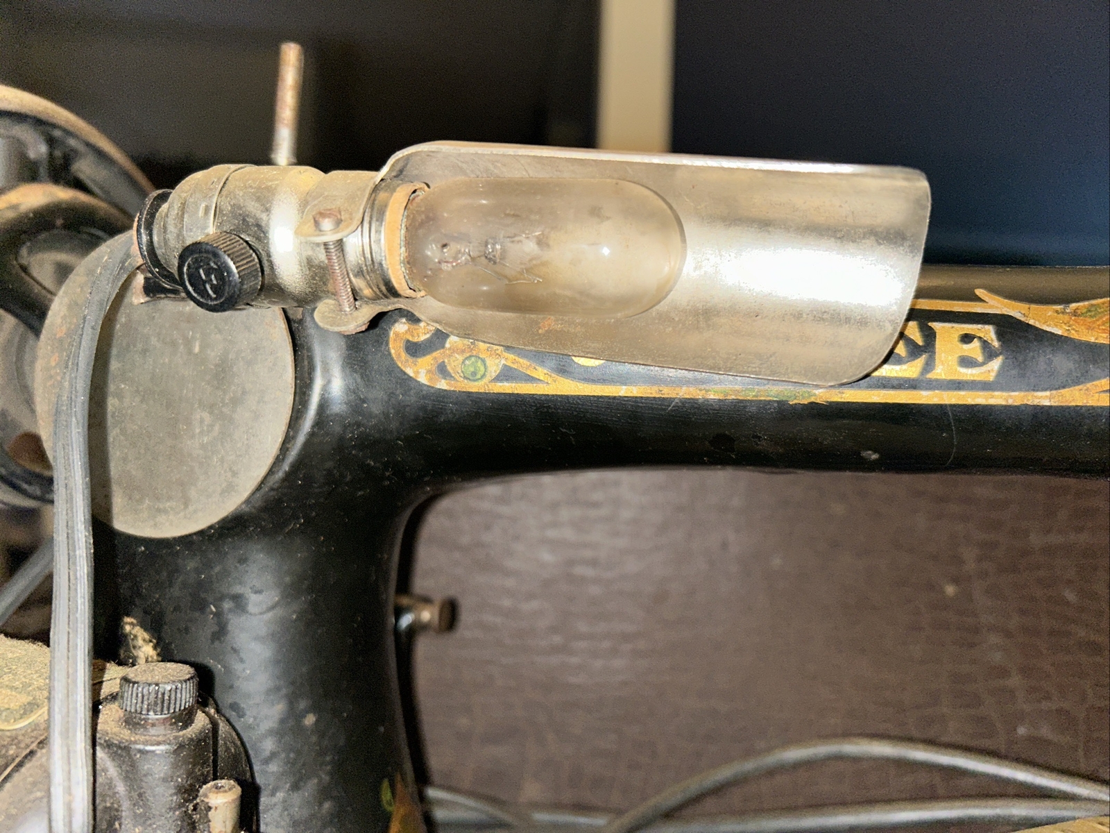 "The FREE" Sewing Machine - Free Sewing Machine Co. Rockford IL Light ...