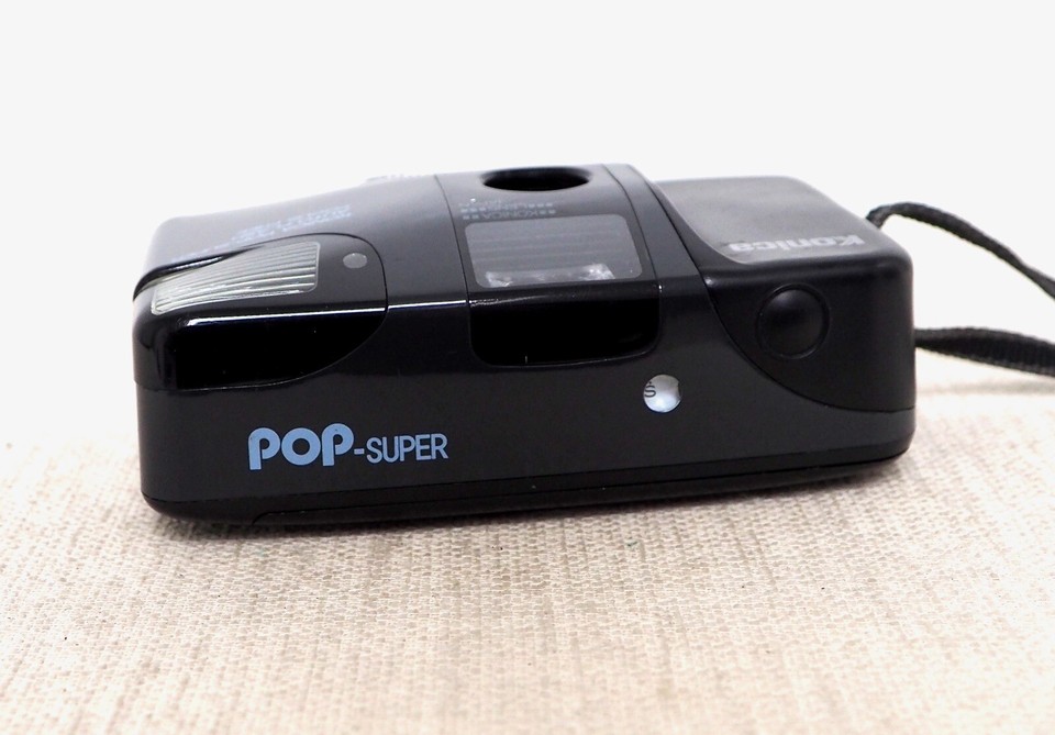 Vintage KONICA POP SUPER 35mm film point and shoot camera with case ...