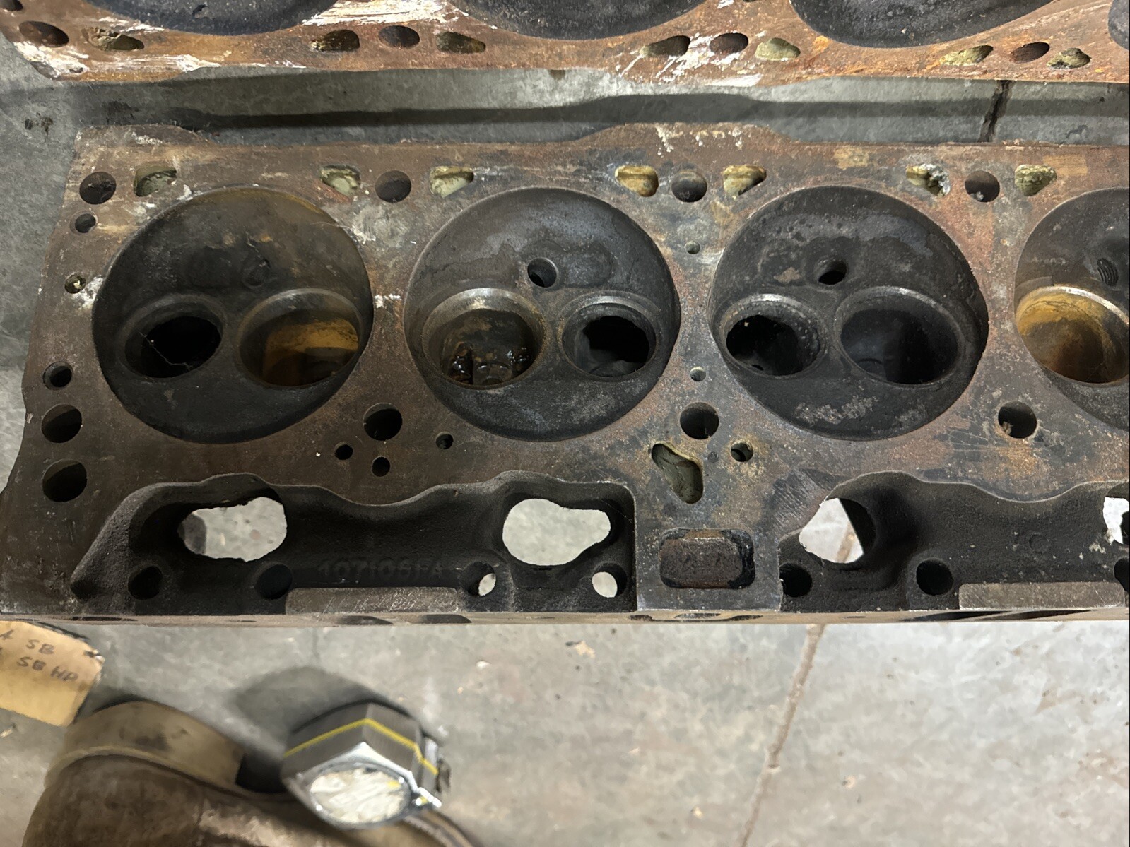 1977-80 360, 1981-83 318 Small Block Mopar Chrysler Dodge Cylinder ...