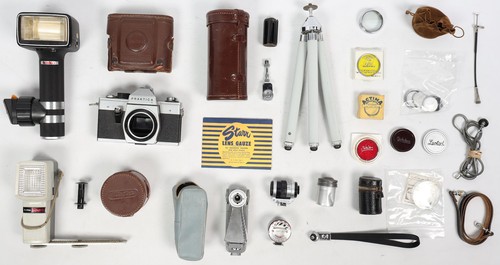 Lot of Assorted Brands Vintage Camera Accessories (UNTESTED) | eBay