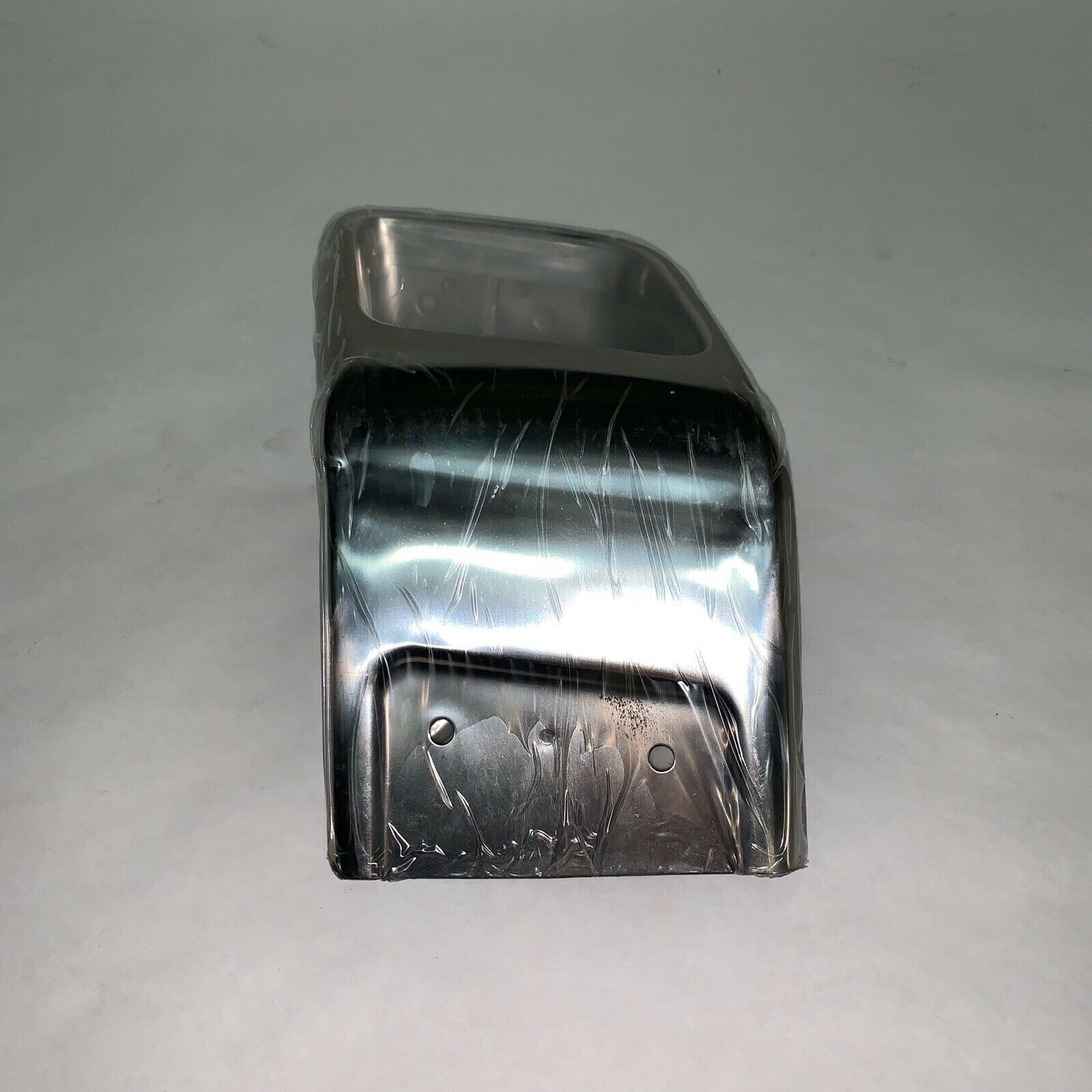 Range Rover Evoque Muffler Exhaust Tip Pair Rear Bumper LR027871 ...