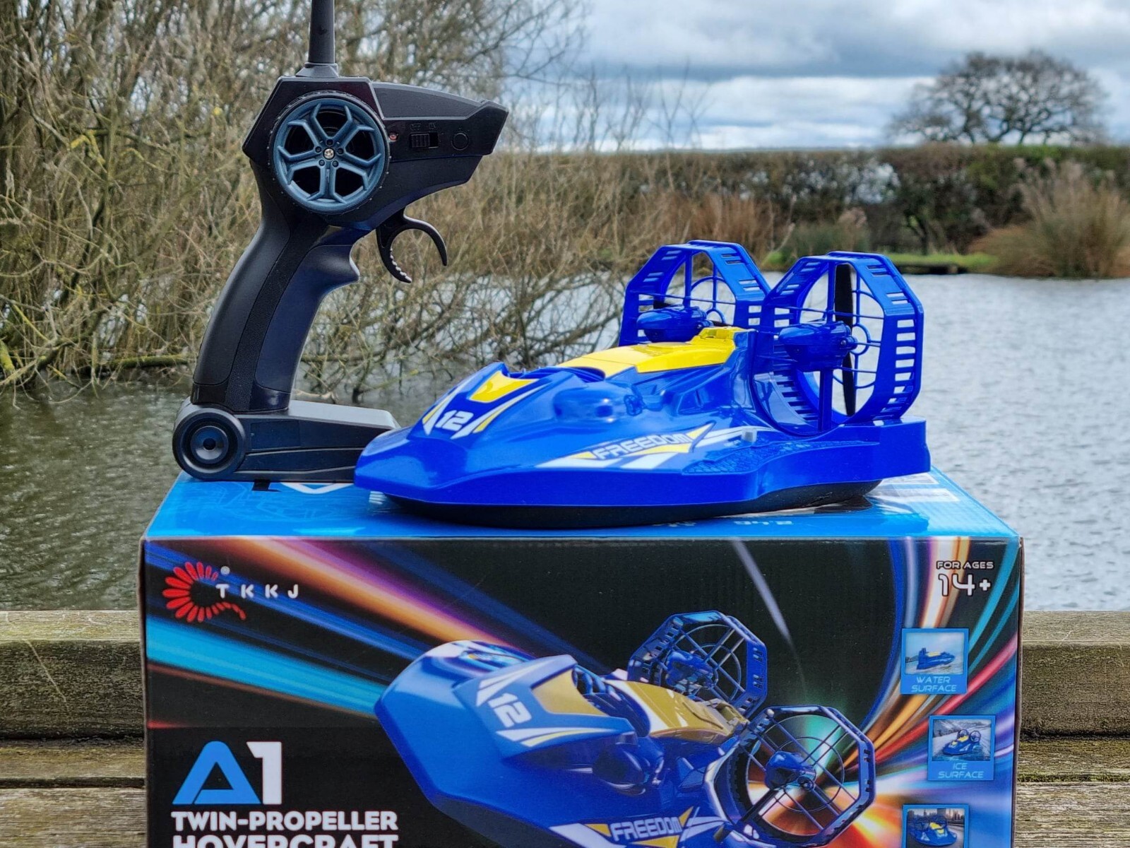 RC Hover Boat Jet Ski Radio Control Model Racing Twin Motor Speed ...