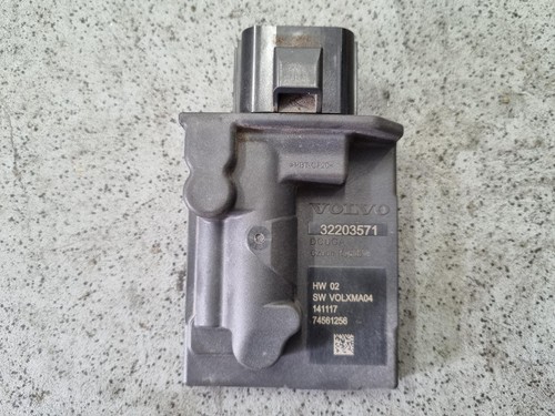 VOLVO XC60 GEN 2, 04/17- FUEL PUMP CONTRL UNIT 32203571 ,VIN 32312196 ...