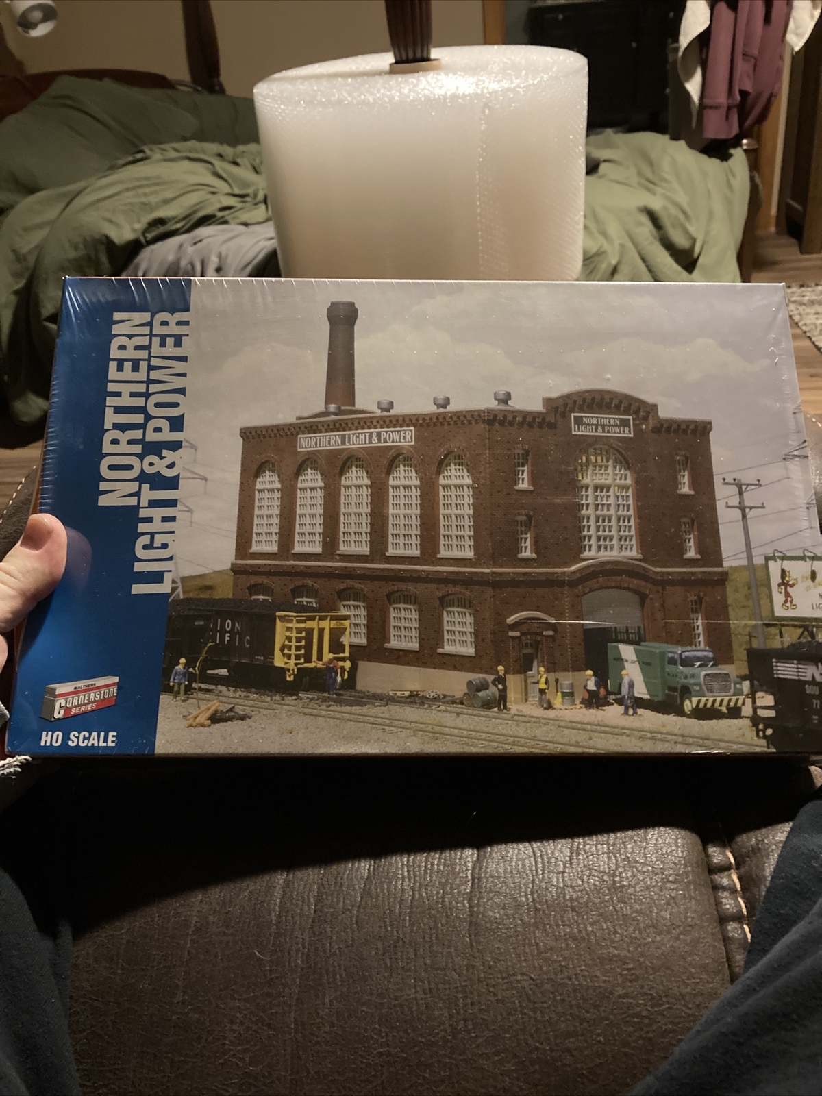 Walthers Cornerstone HO Scale Building/Structure Kit Northern Light ...