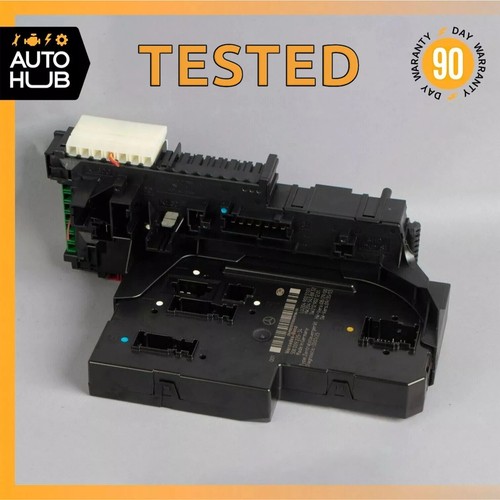 10-11 Mercedes W204 C300 C250 Rear SAM Module Relay Fuse Box 2049005101 ...