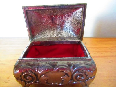 ANTIQUE VINTAGE SILVERPLATE METAL BAROQUE ORNATE JEWELRY BOX LINED | eBay
