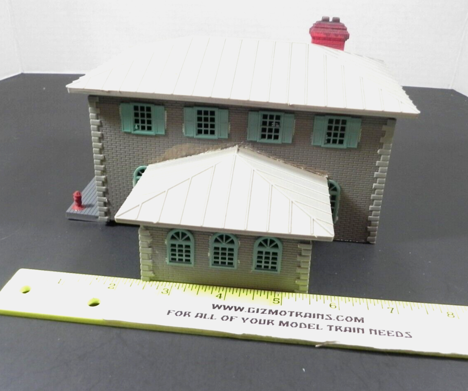 HO BUILDING JACKSON HIGH CUSTOMIZED/DETAILED | eBay