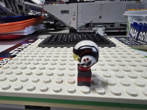 LEGO Star Wars Rogue One Minifigure Rebel U-Wing Pilot Helmet ...