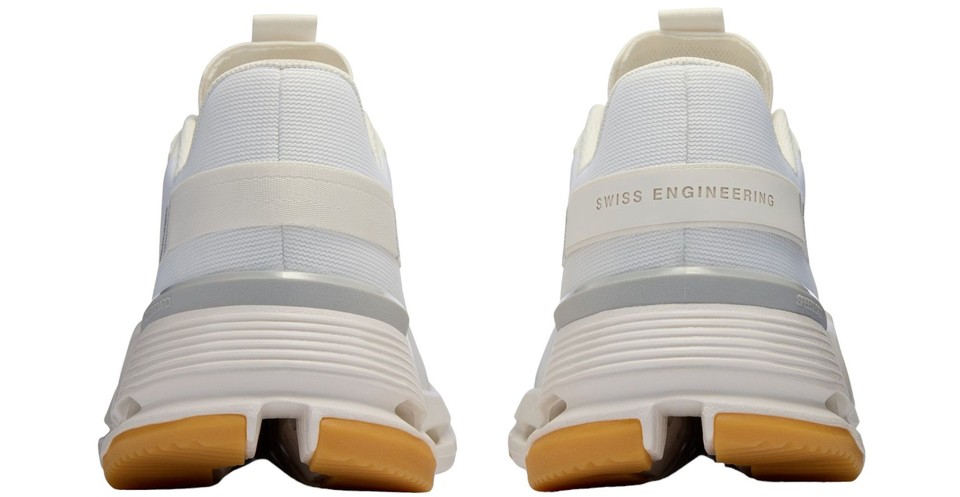 NEW Men's On Brand All White Gum Cloud Cloudnova Form 2 OC Running ...