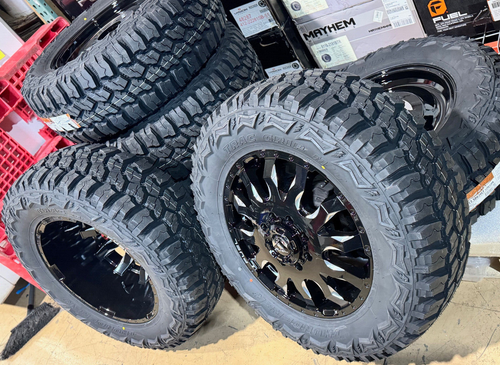 20" Fuel Blitz D673 Black Dually Wheels 35" MT Tires 8x200 Ford Super ...