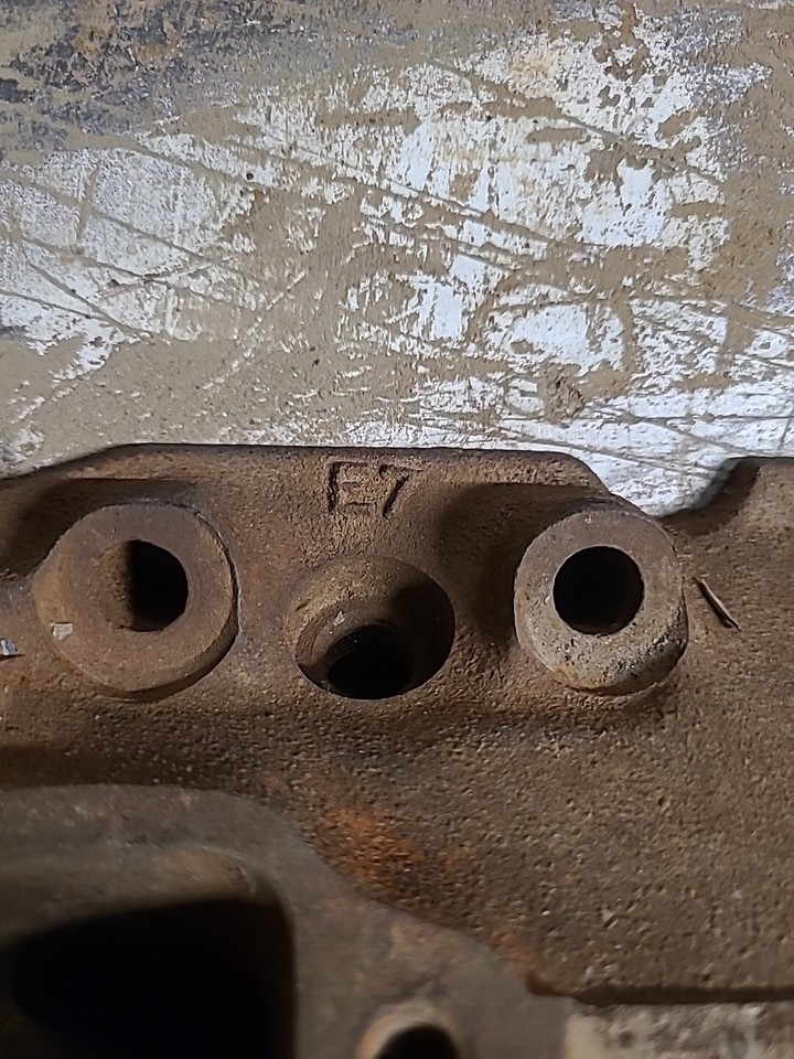 Chevy/GM 3782461 Ported Cylinder Heads Double Hump Pair Heads NHRA Hot ...