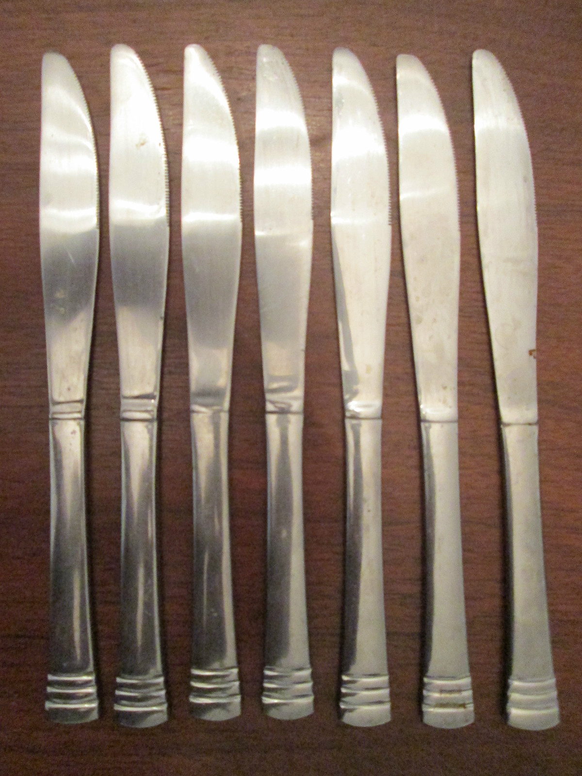 SET of 7 DINNER KNIVES! Vintage CAMBRIDGE stainless: CODIE pattern ...