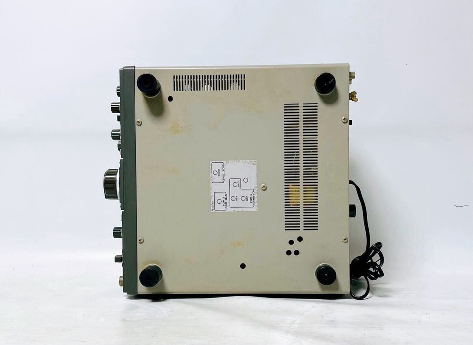 [Used] TRIO TS-530V HF Transceiver AC100 50/60Hz Powers On Test Only | eBay