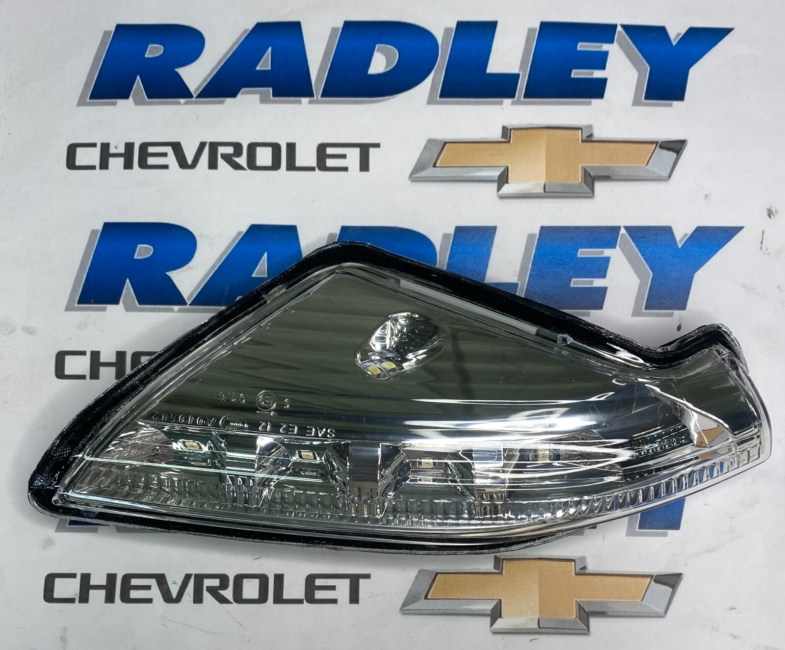 NEW GM OEM 10-16 BUICK LACROSSE- TURN SIGNAL LIGHT RIGHT GMC 20760212 ...