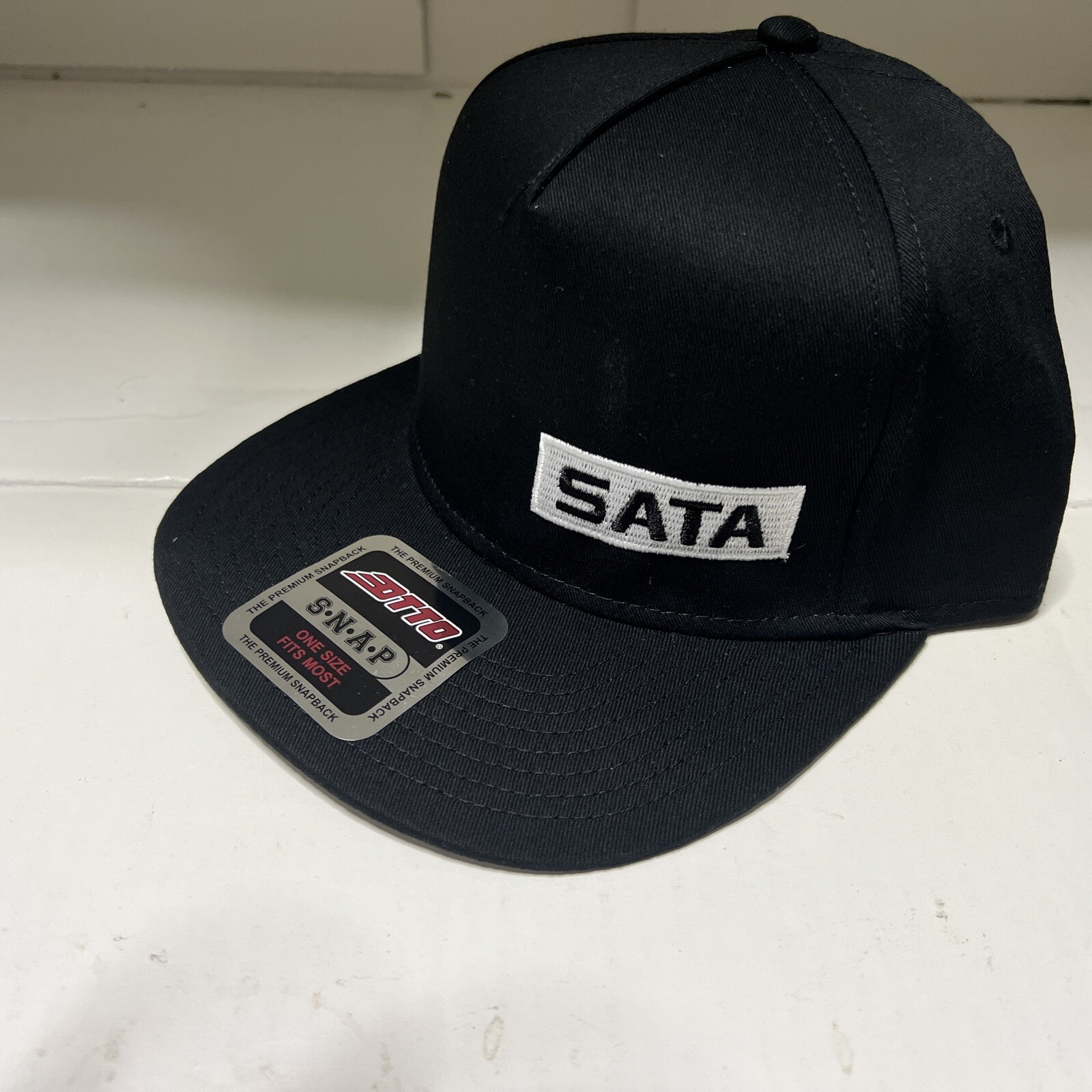 SATA JET LOGO’D SNAPBACK FLAT BILLED CAP | eBay