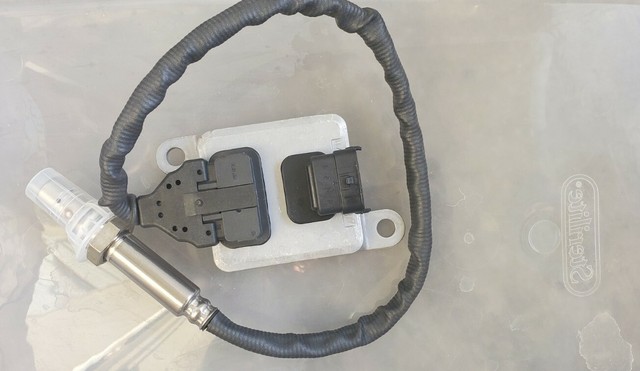 Cummins 2894944RX Nitrogent Oxide Sensor 2894944 2872236 for sale ...