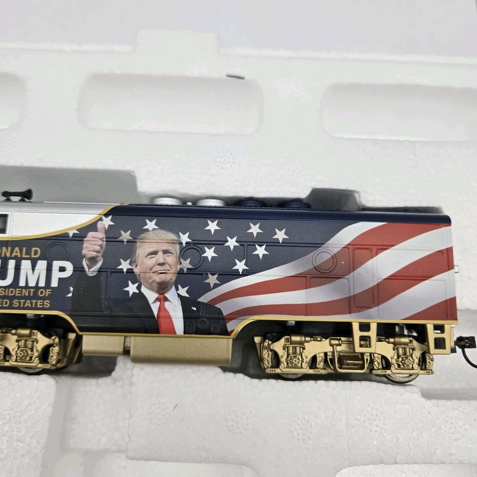 Hawthorne Village 2017 45th President Trump Train Engine HO | eBay