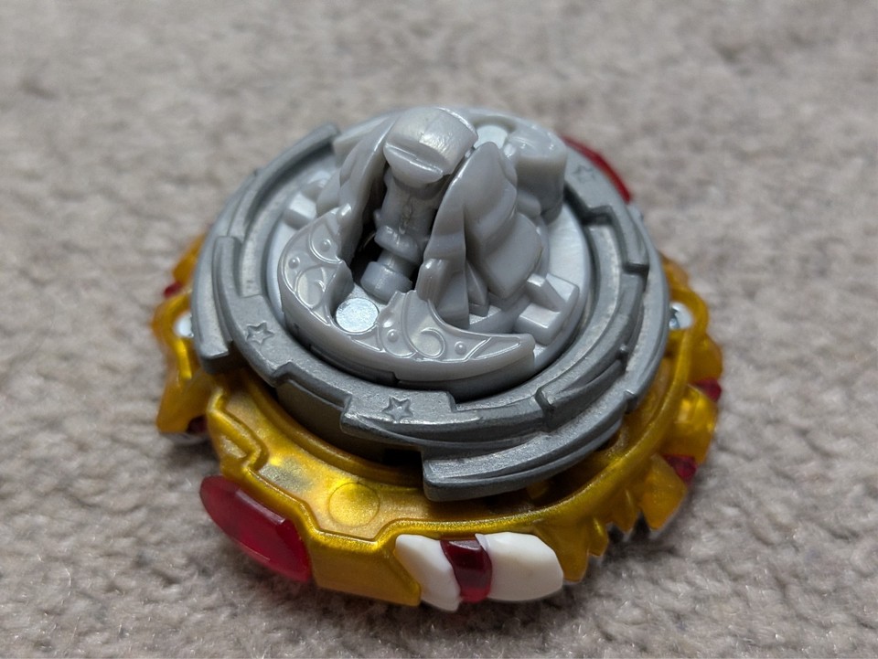 Spryzen Spriggan Requiem S3 Silver Ultimate Tournament Beyblade HASBRO ...