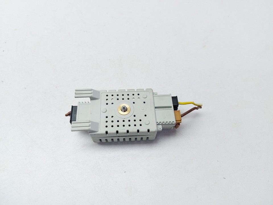 VOLKSWAGEN GOLF MK7.5 AERIAL ANTENNA AMPLIFIER UNIT 2019 5Q0035570 ...