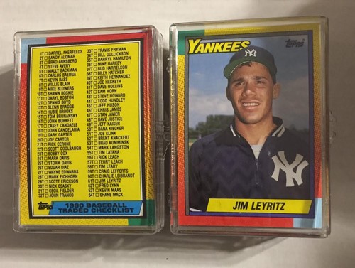 1990 TOPPS TRADED SET (MINT) 132 CARDS WITH "ROOKIE" BASEBALL CARDS - R ...