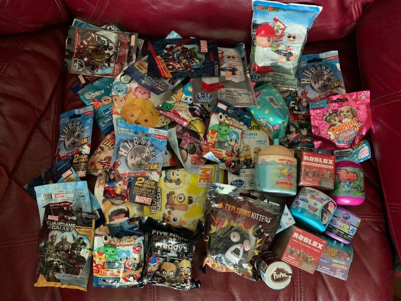 SURPRISE BLIND BAG RANDOM LOT Num Noms Roblox Minecraft Halo Marvel ...