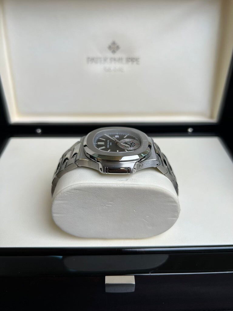 Patek Philippe 5980-1A-001 Nautilus Chronograph Blue Complete Set | eBay