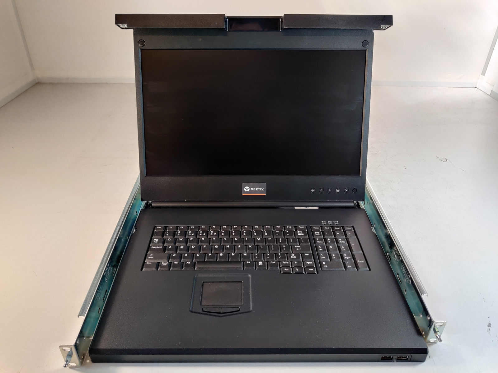 AVOCENT LRA185KMM-001 18.5'' USB LCD KVM Console English Keyboard w ...