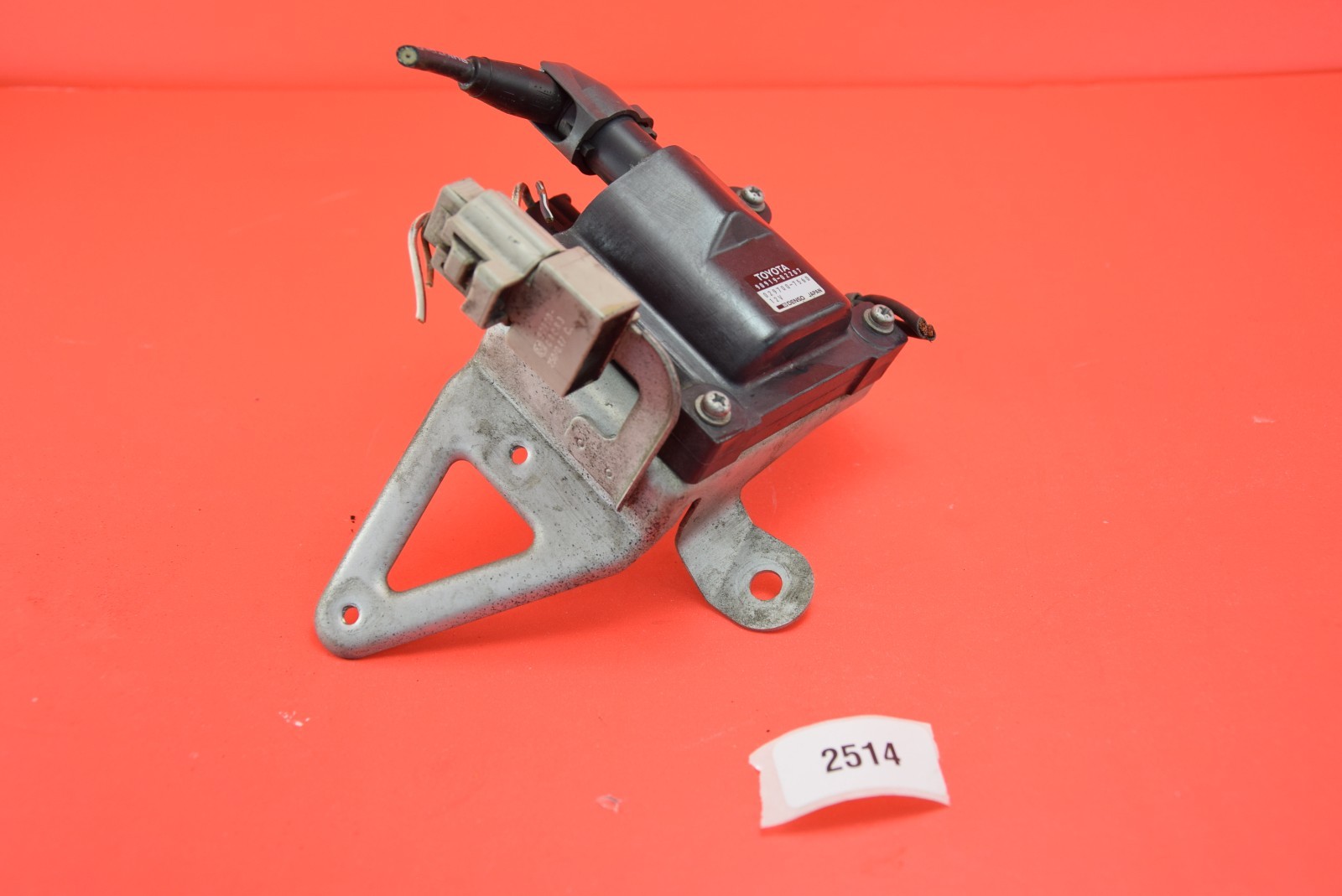 Y19 92 93 TOYOTA CAMRY IGNITION COIL 6 CYL 3VZFE ENG 90919-02207 74636 ...